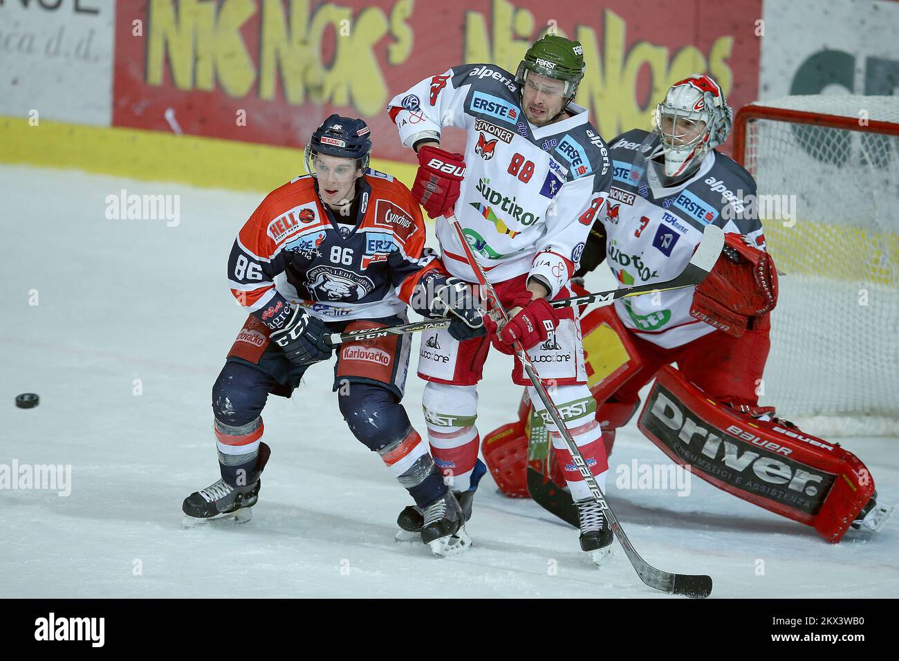 Tyler morley hi-res stock photography and images - Alamy