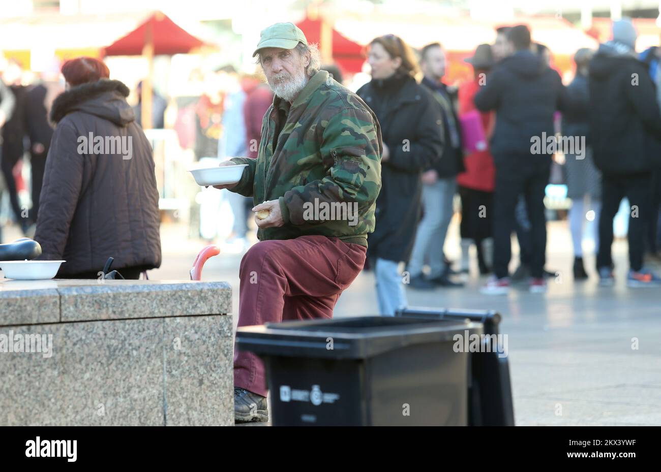 24.12.2017., Zagreb - On the eve of Christmas on the square Ban Josip ...