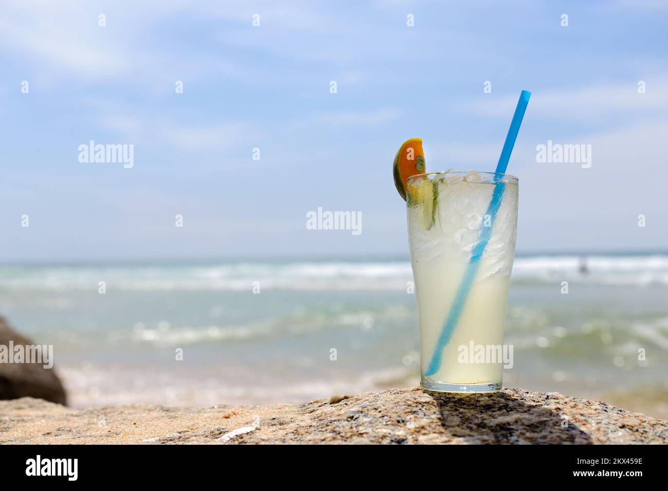 Cold fresh cocktail on the beach Stock Photo - Alamy