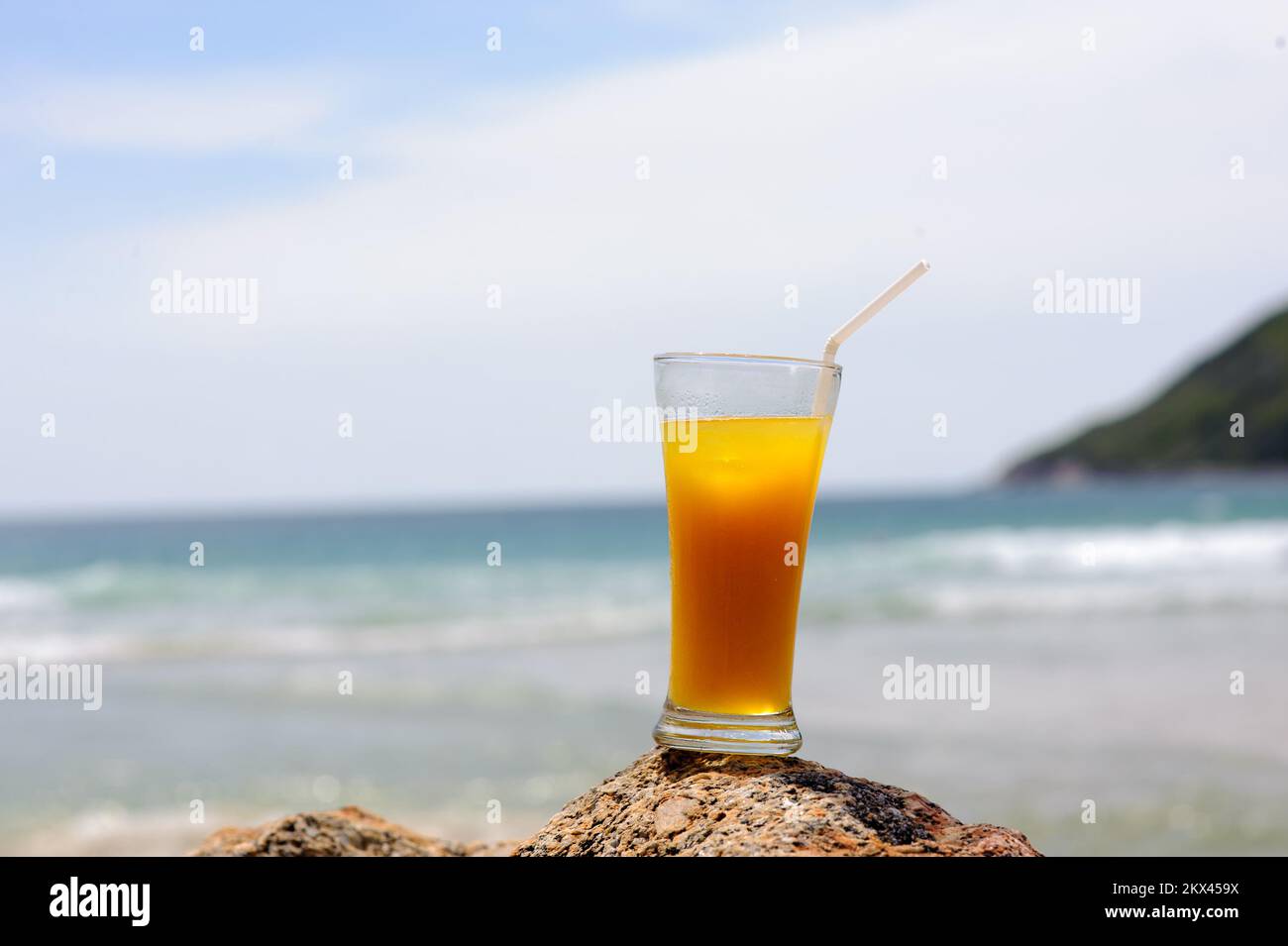 Cold fresh cocktail on the beach Stock Photo - Alamy