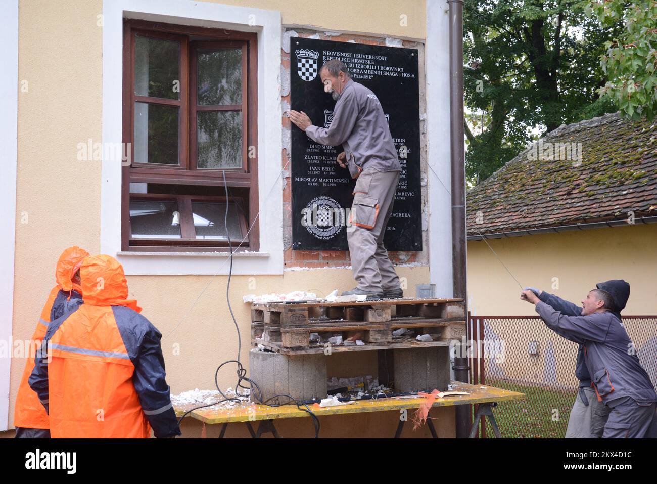 07.09.2017., Croatia, Jasenovac - At Jasenovac began removing the HOS ...