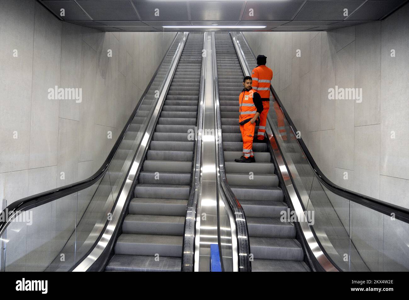 Milano, la nuova linea 4 della Metropolitana - Milan, the new Metro 4 ...