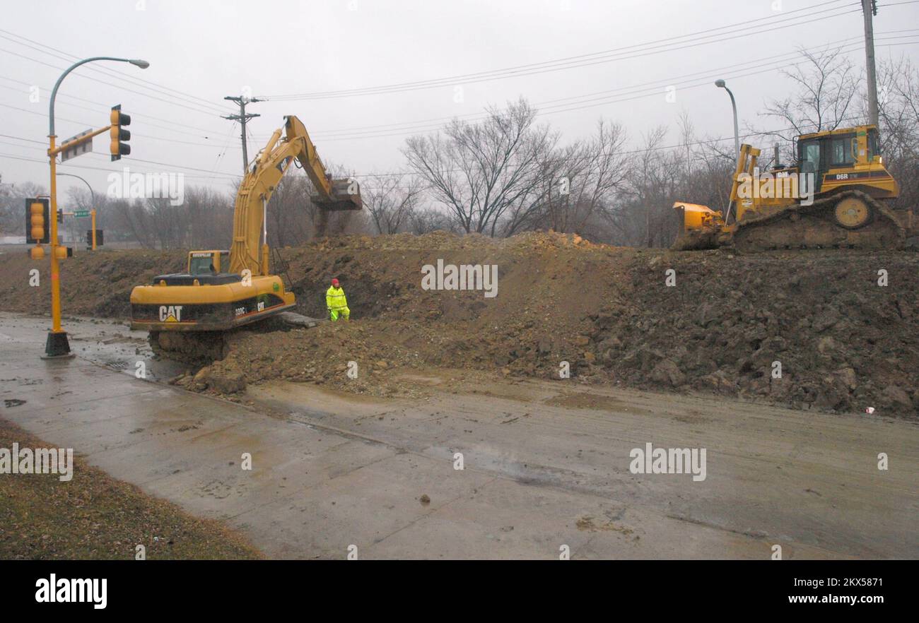 Fargo north dakota workers hi-res stock photography and images - Alamy