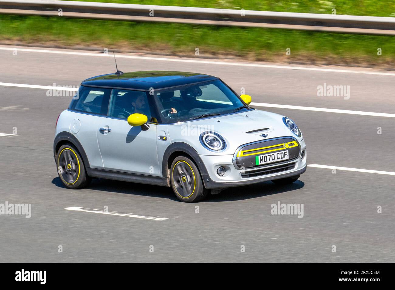 2021 White Mini Cooper S Electric Level 3 184 Electric 32.6Kwh Auto ...