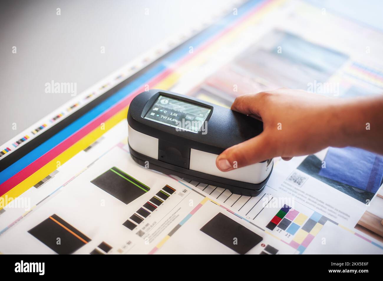 Rite check hi-res stock photography and images - Alamy