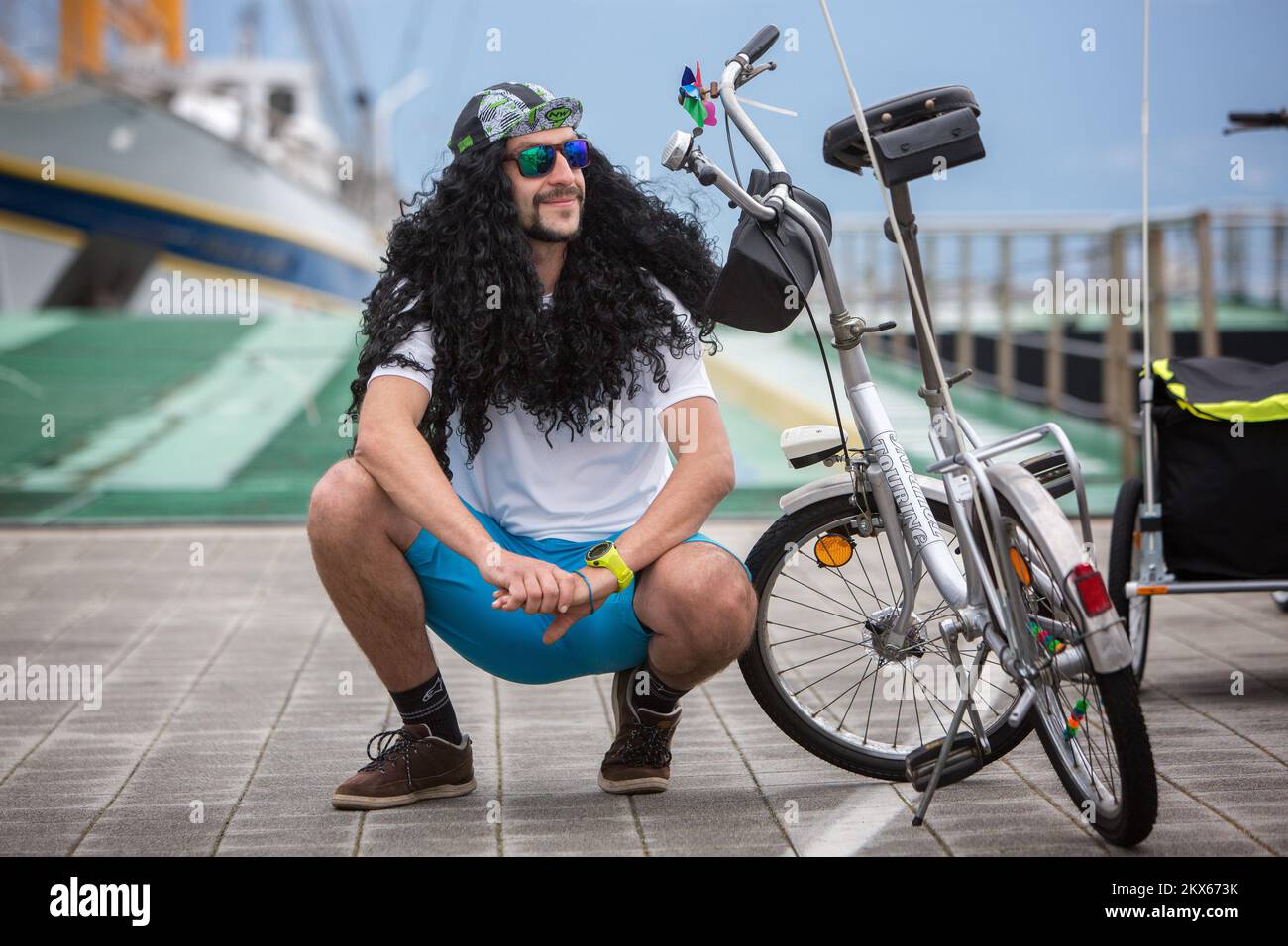 Five pony race hi-res stock photography and images - Alamy