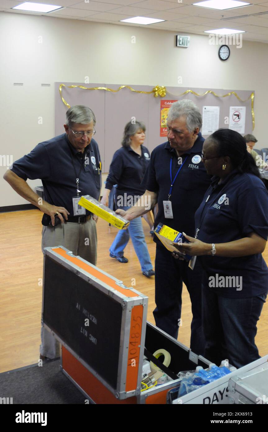 FEMA Safey Officers at Leon DRC. Florida Severe Storms, Flooding ...