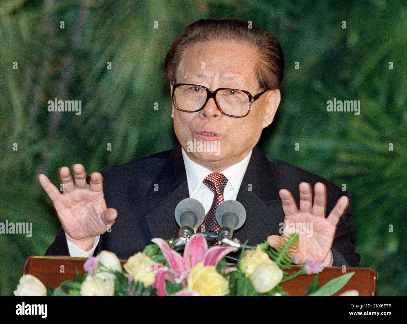 Chinese President Jiang Zemin during his joint press conference with ...