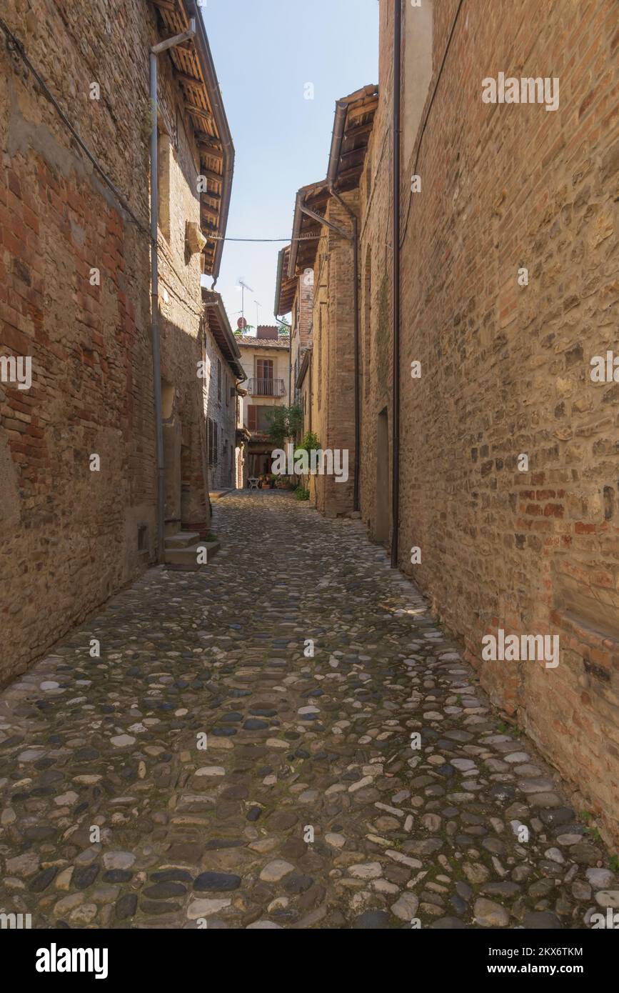 Villaggio centrale hi-res stock photography and images - Alamy