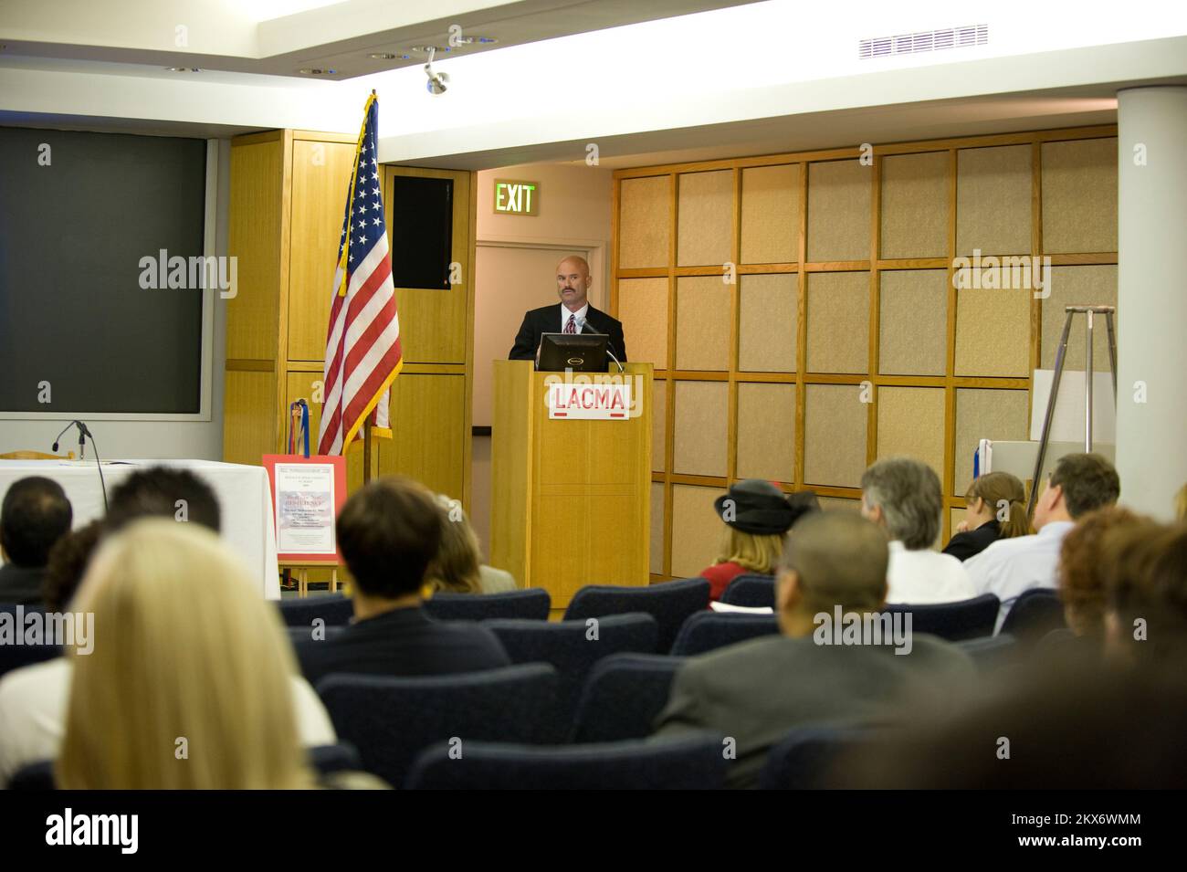 Civic groups hi-res stock photography and images - Alamy