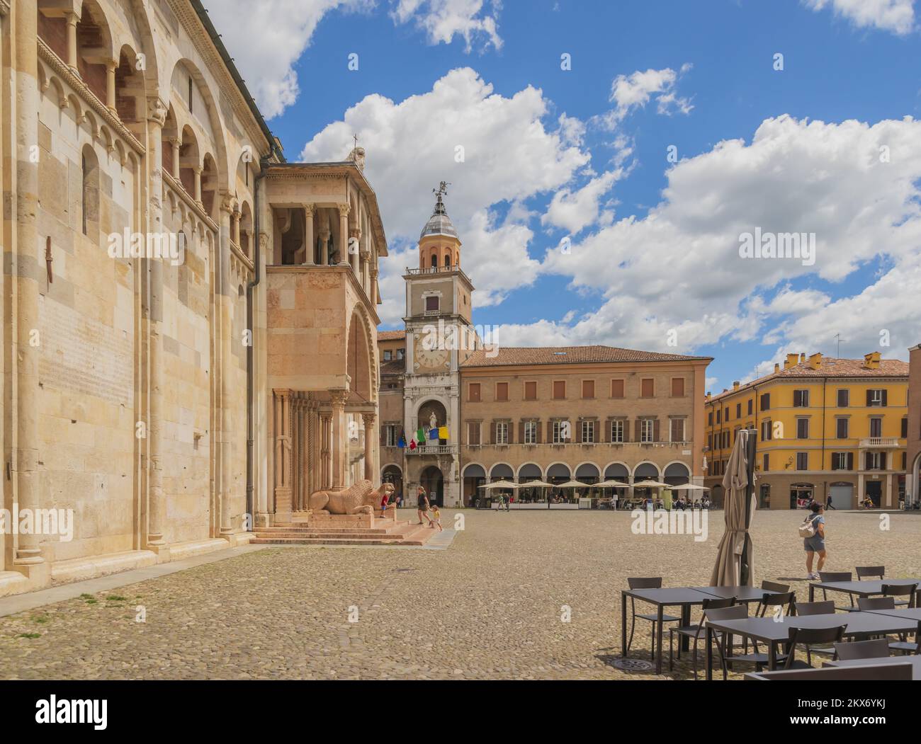 Antica chiesa architettura hi-res stock photography and images - Alamy