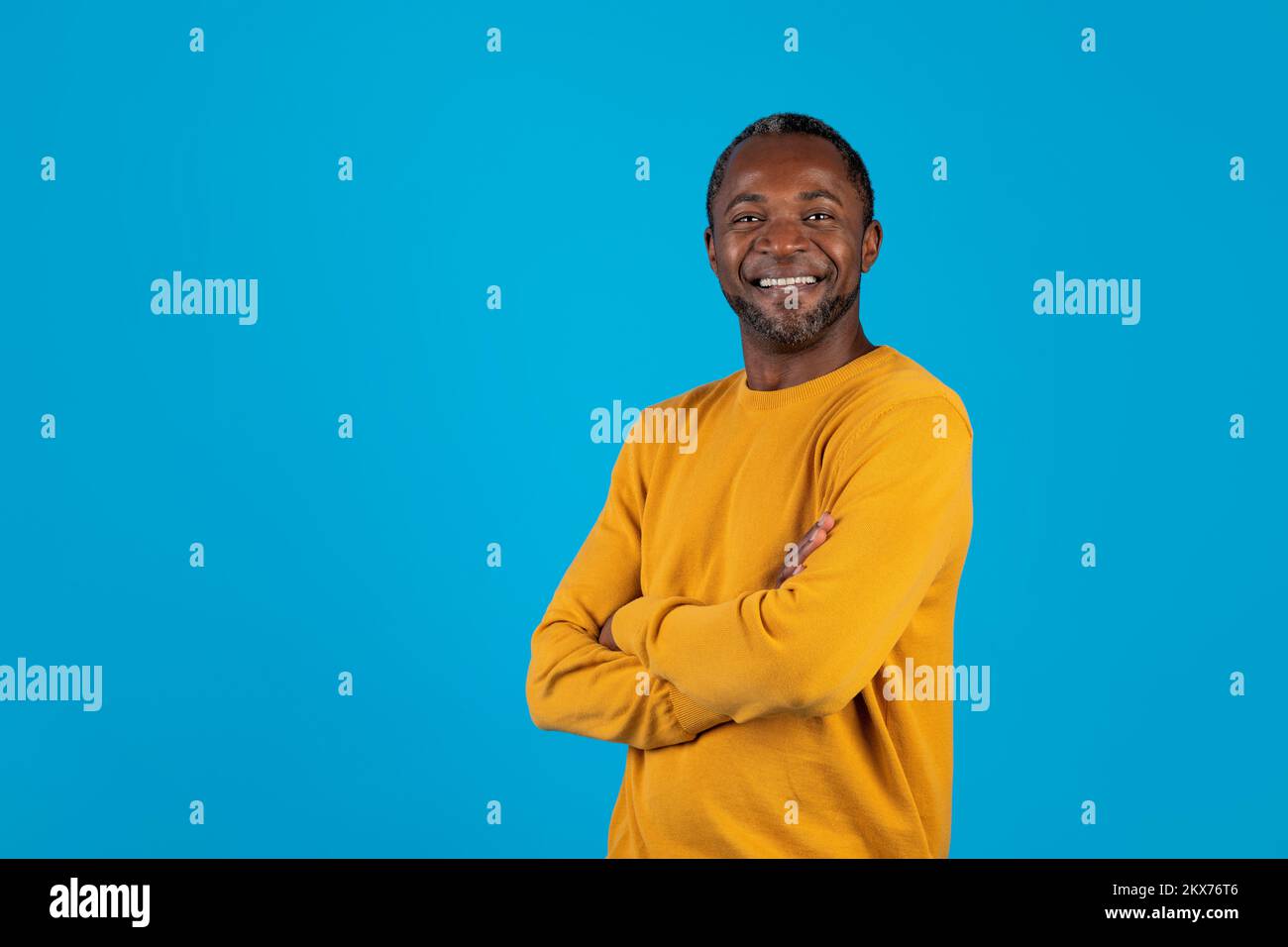 Confident black man smiling hi-res stock photography and images - Alamy