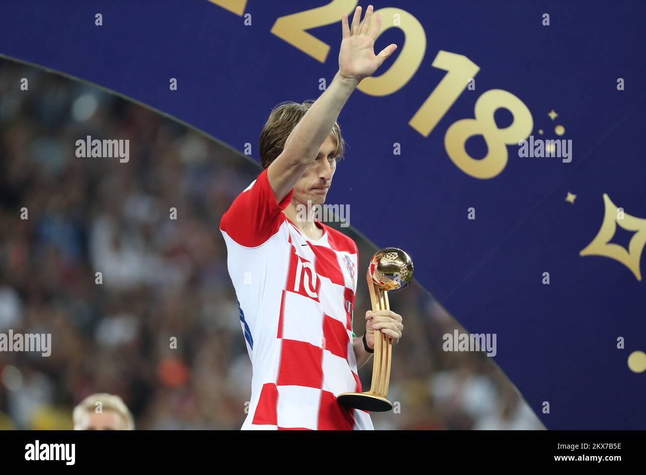 Luka modric 2018 golden ball hi-res stock photography and images - Alamy