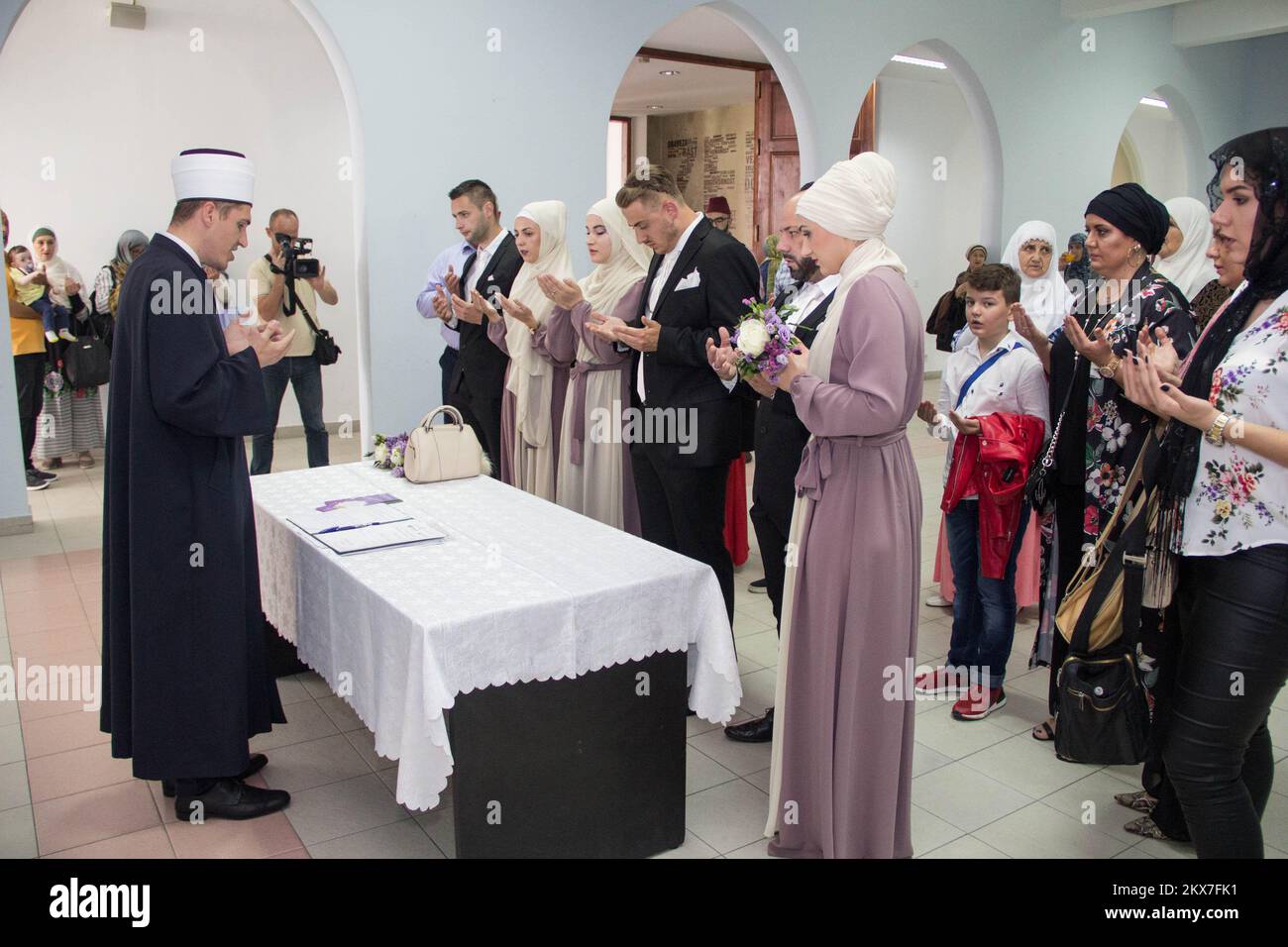 Medzlis hi-res stock photography and images - Alamy