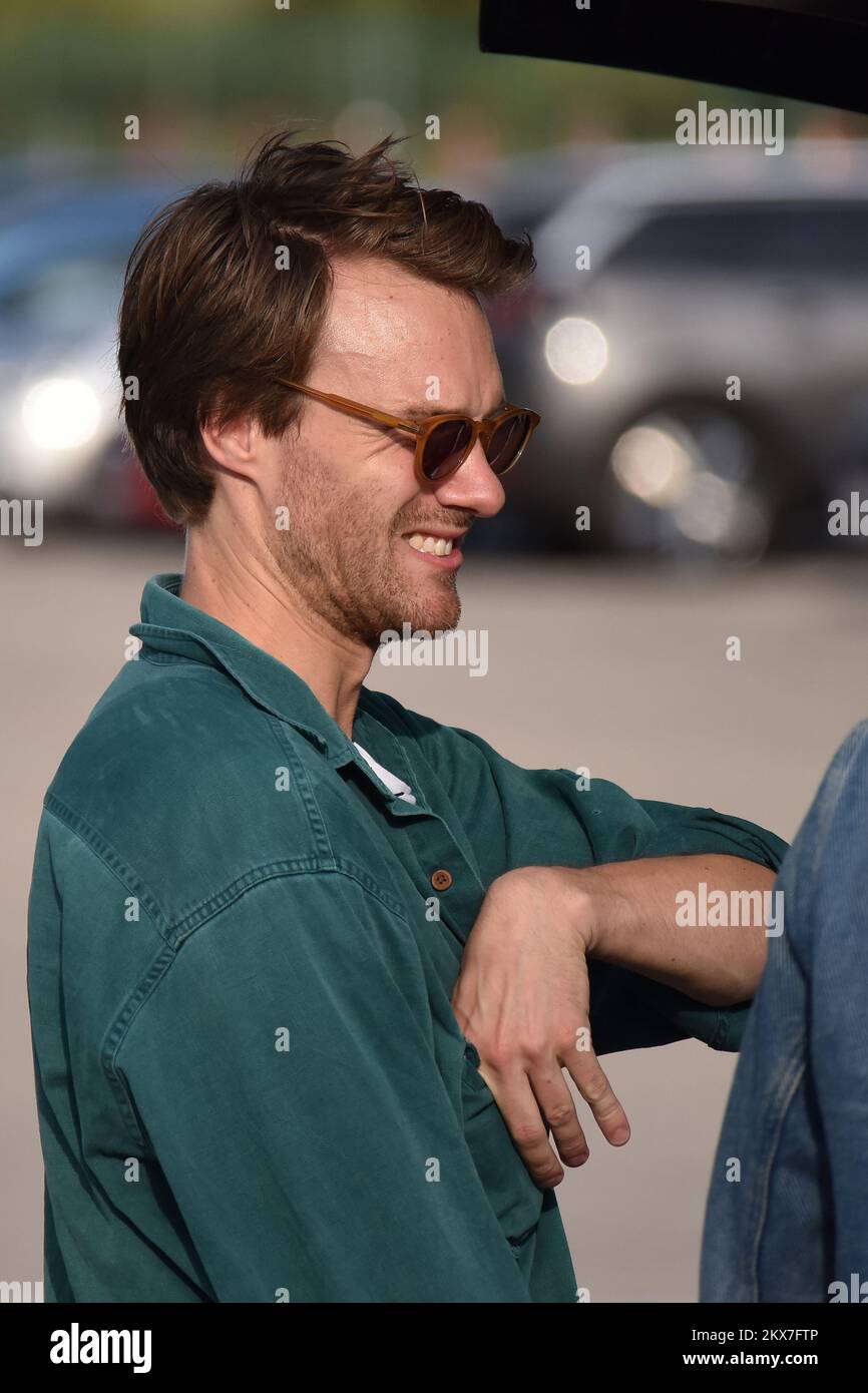 Hugh skinner hi-res stock photography and images - Alamy