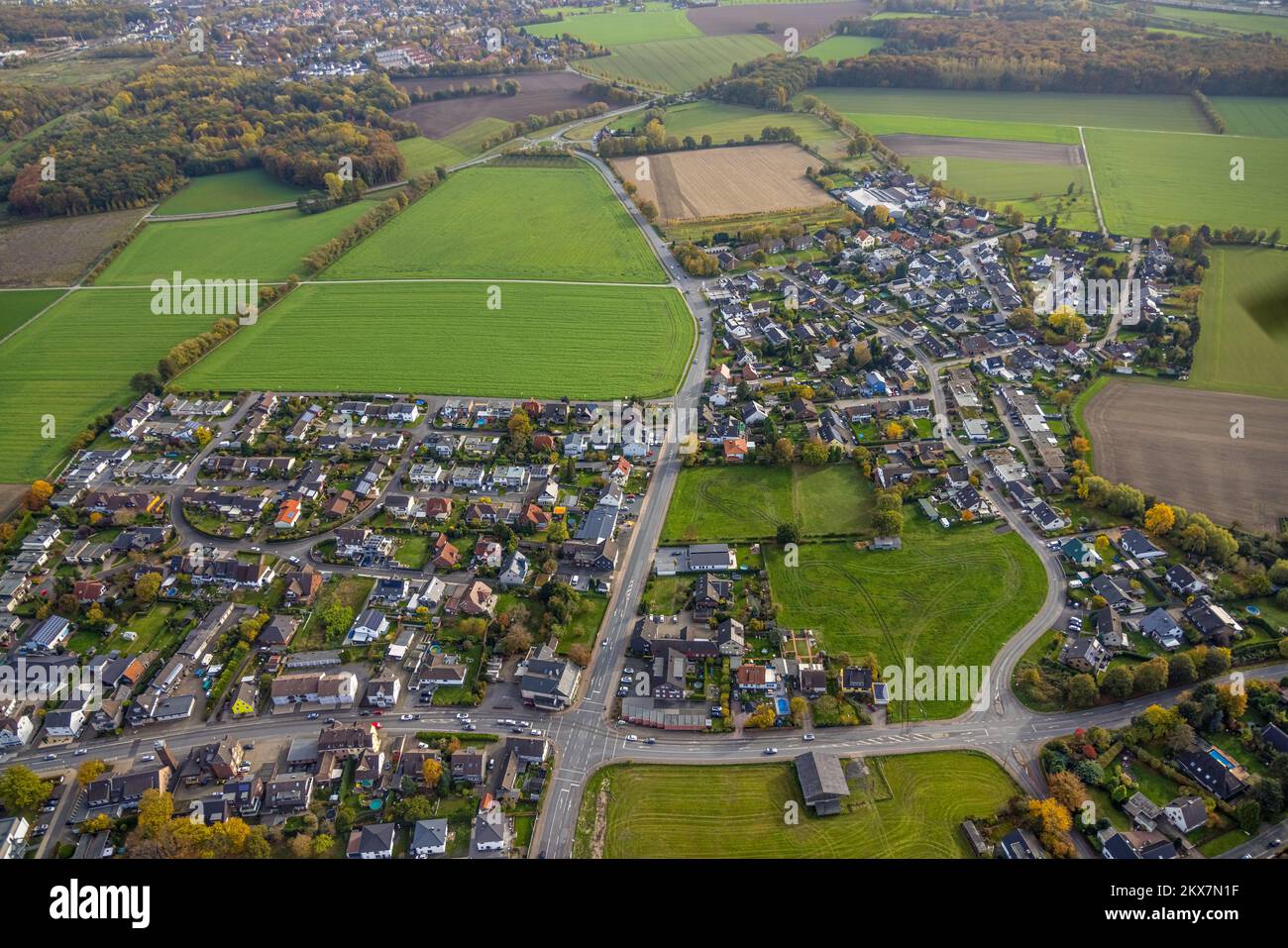Aerial view, Mühlenstraße corner Lünener Straße, barn, planned ...