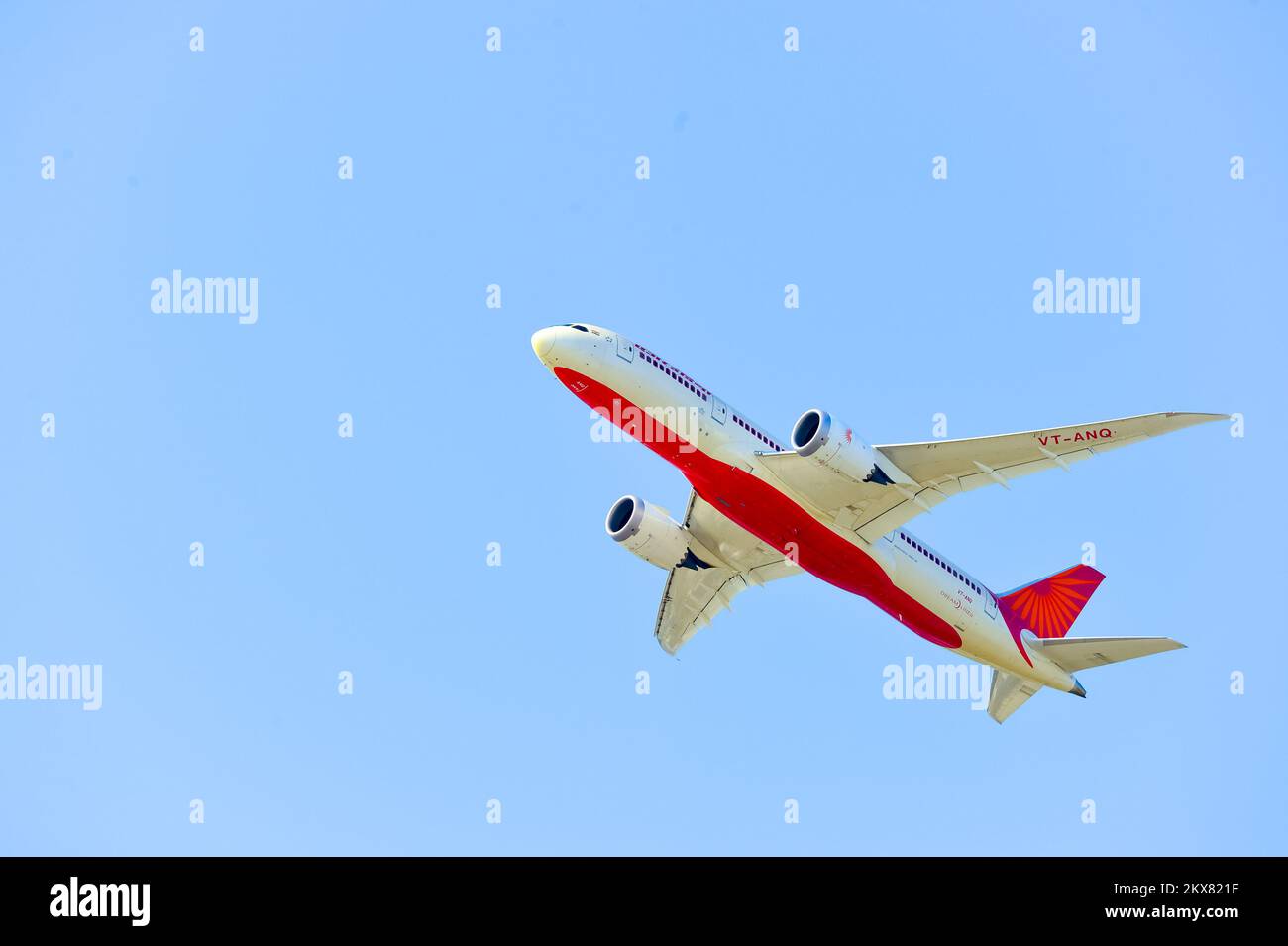 HONG KONG - APRIL 15, 2015: Air India Boeing 787 take-off. The Boeing ...