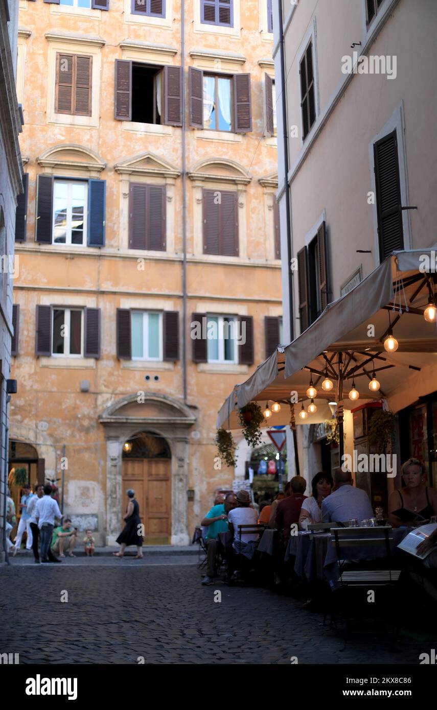 A special comune named comune di roma capitale hi-res stock photography ...