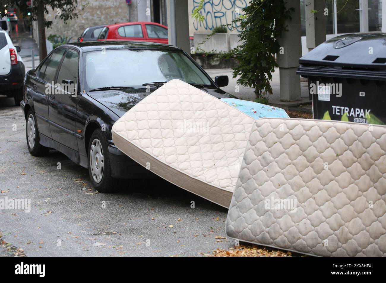 24.09.2018., Split - Rain and strong wind Bura disrupted traffic in ...