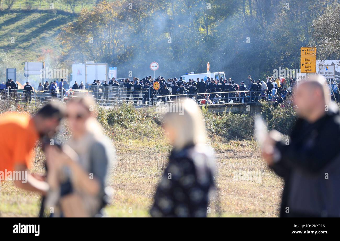 24.10.2018., Croatia, Border crossing Maljevac - The migrants in Bosnia ...