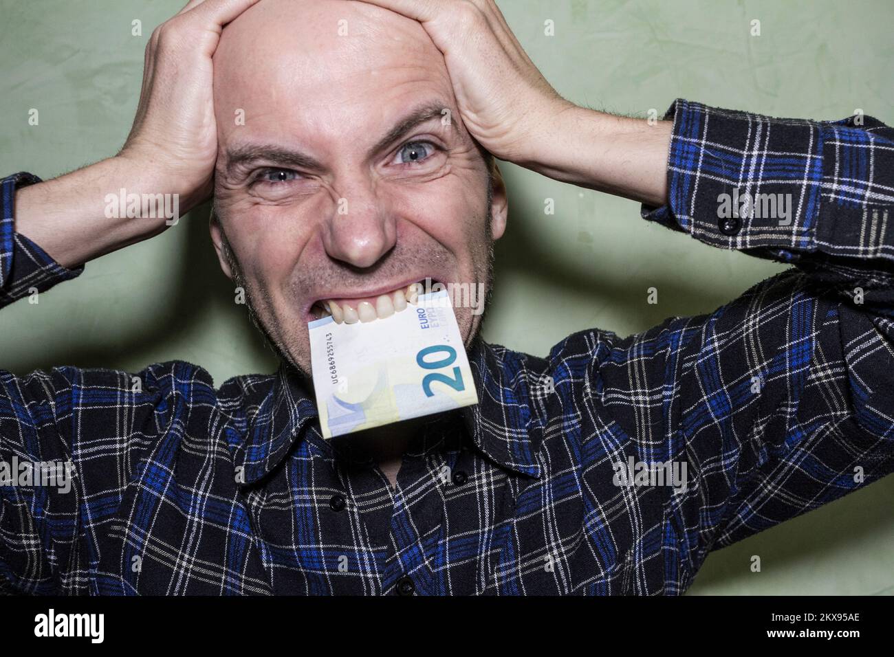 Man banknote hi-res stock photography and images - Alamy