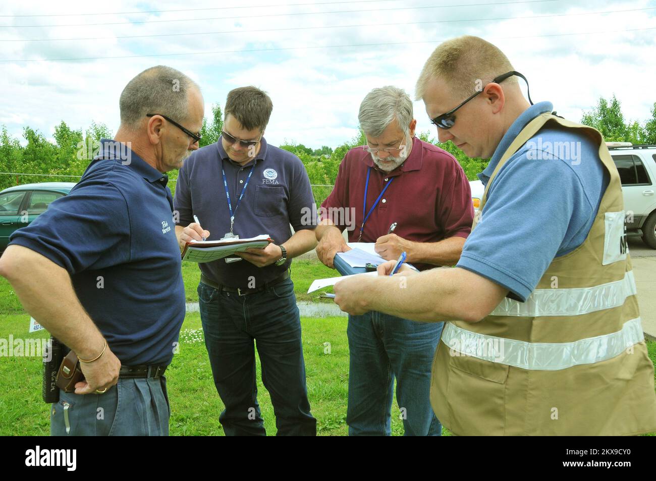 County emergency manager hi-res stock photography and images - Alamy
