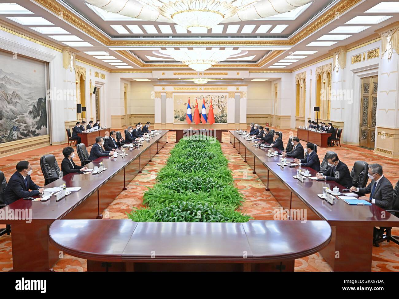 Beijing, China. 30th Nov, 2022. Chinese Premier Li Keqiang meets with ...
