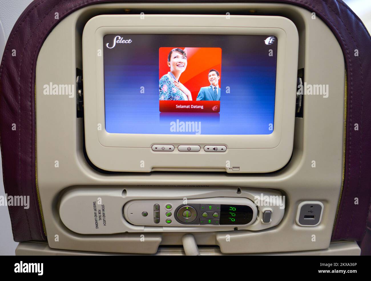 Boeing 737 interior hi-res stock photography and images - Alamy