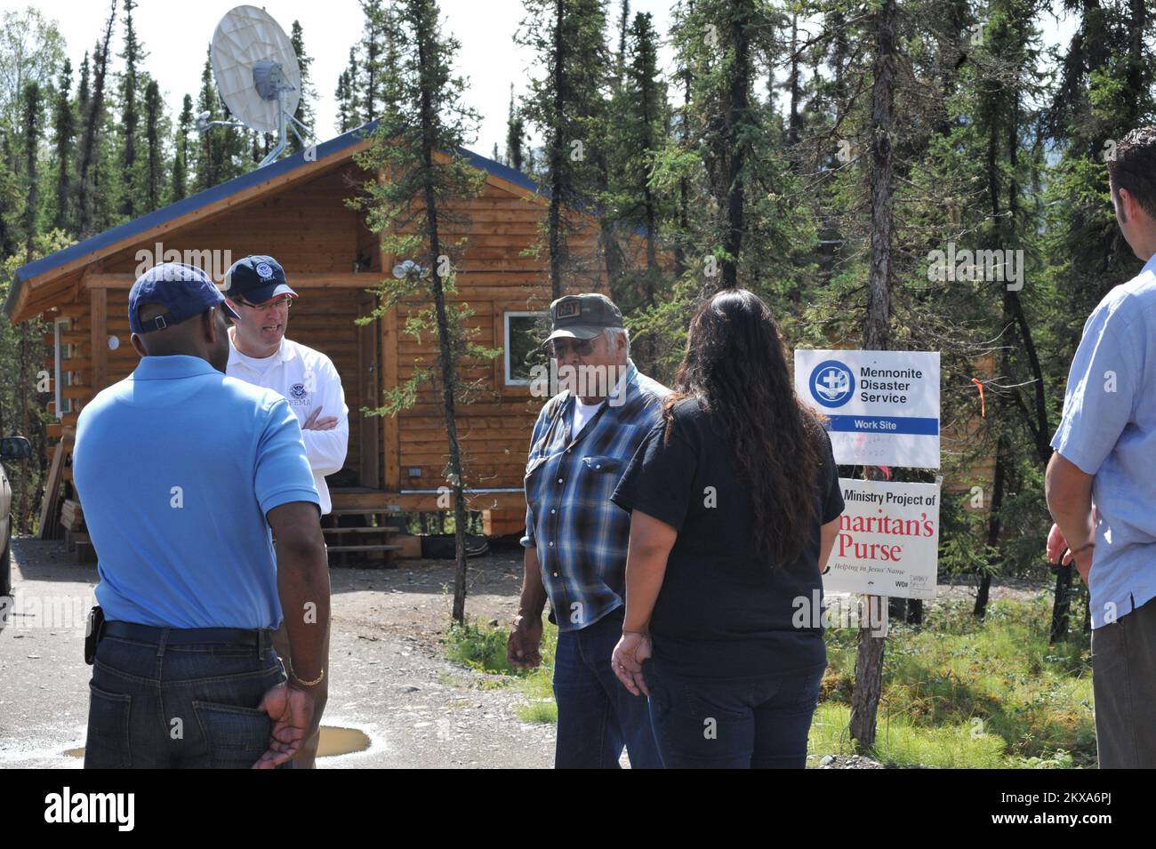Flooding - Eagle, Alaska, July 1, 2010 FEMA FCO Doug Mayne talks with ...