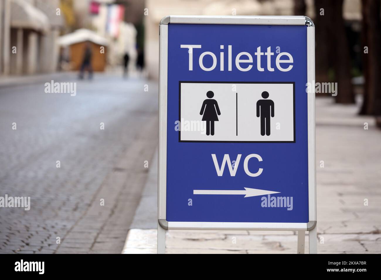 06.01.2019., Split - Public toilet signs. Photo: Miranda Cikotic ...