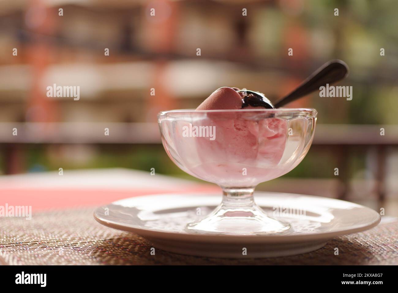Creamy tasty strawberry flavor icecream Stock Photo - Alamy