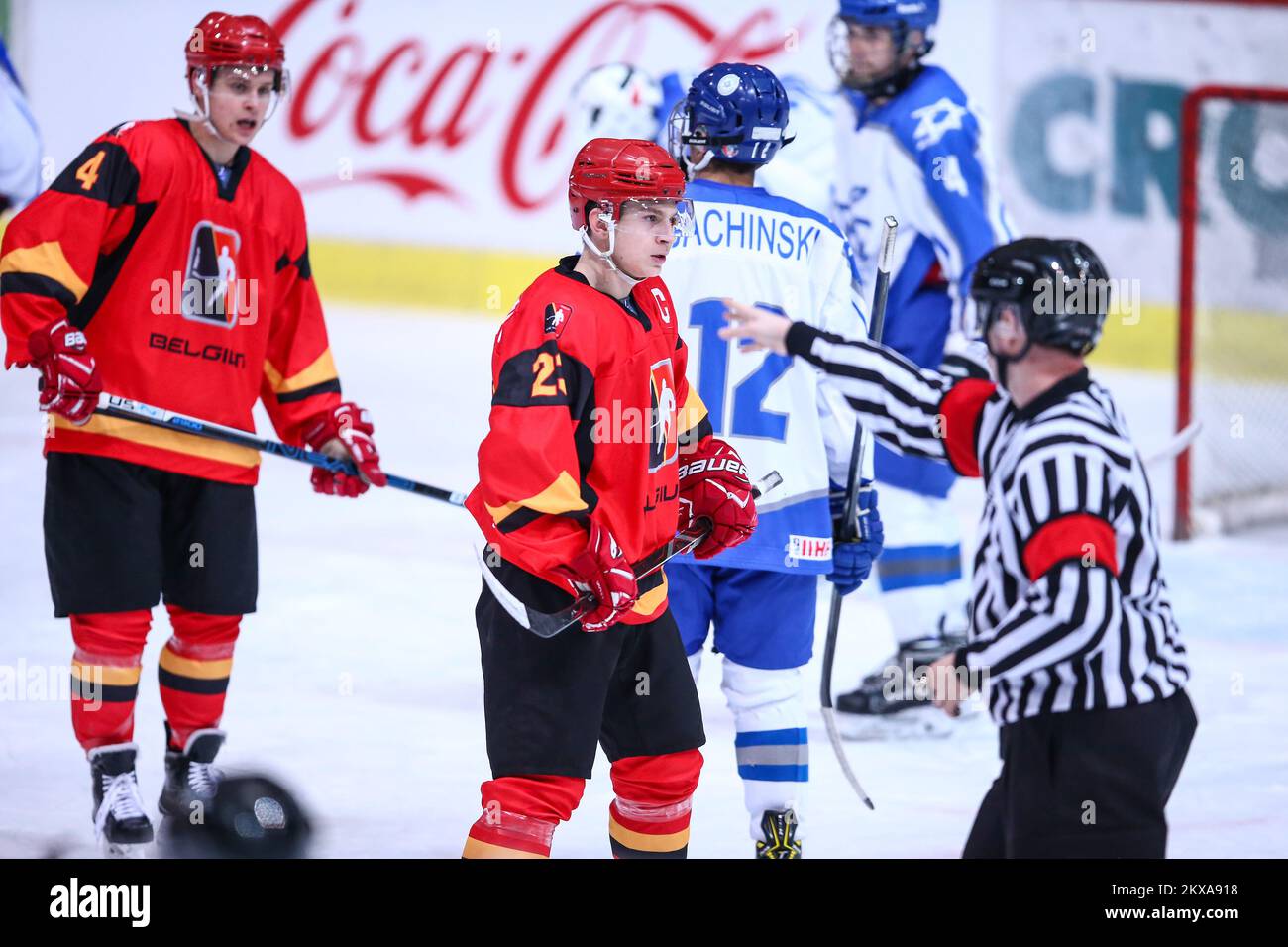 Snasel hi-res stock photography and images - Alamy