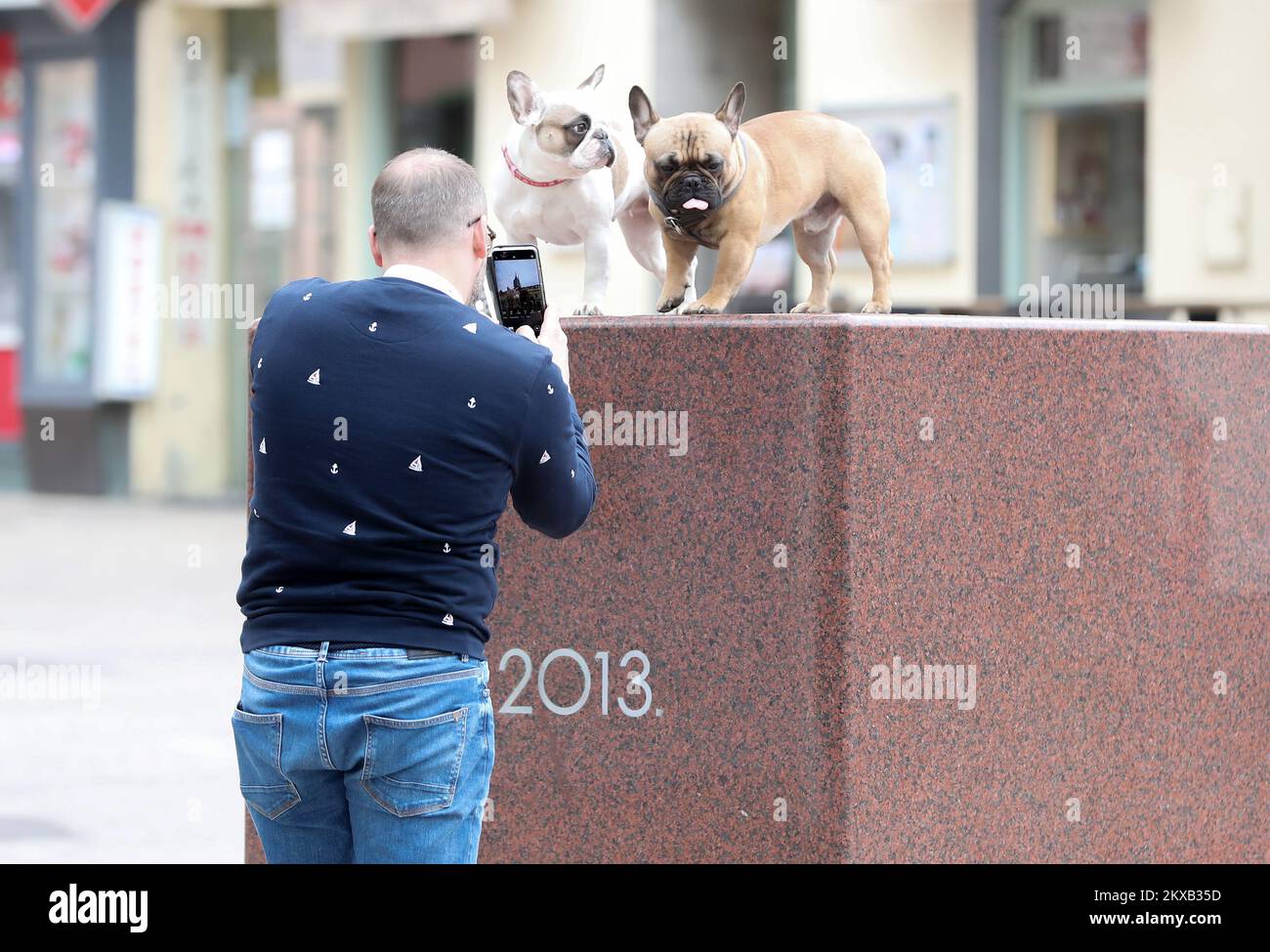 19.03.2019., Zagreb - All for a perfect photo. The owner of these ...
