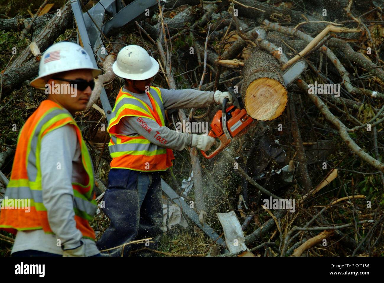 Roadside cleanup crews hi-res stock photography and images - Alamy