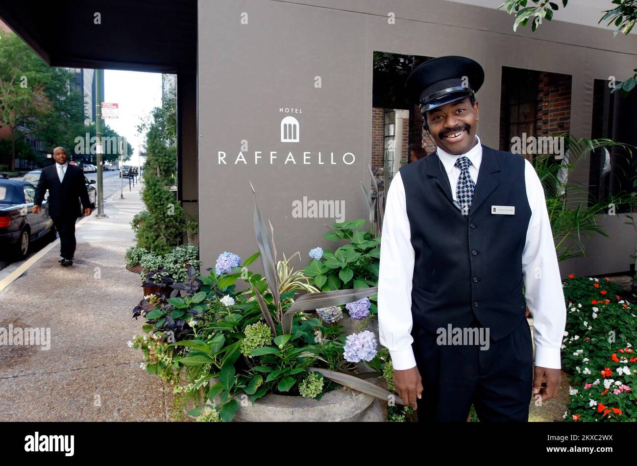Hotel raffaello signs hi-res stock photography and images - Alamy