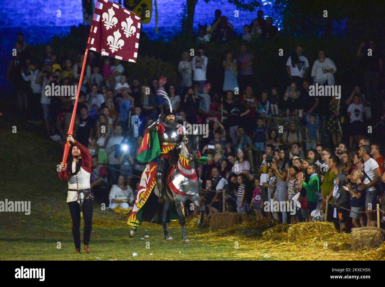 Three knights real hi-res stock photography and images - Alamy