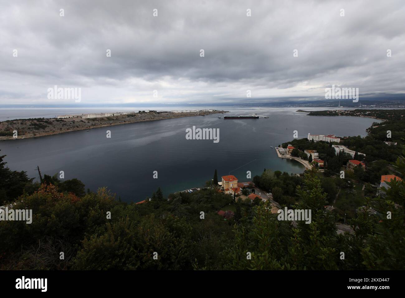 Janaf hi-res stock photography and images - Alamy