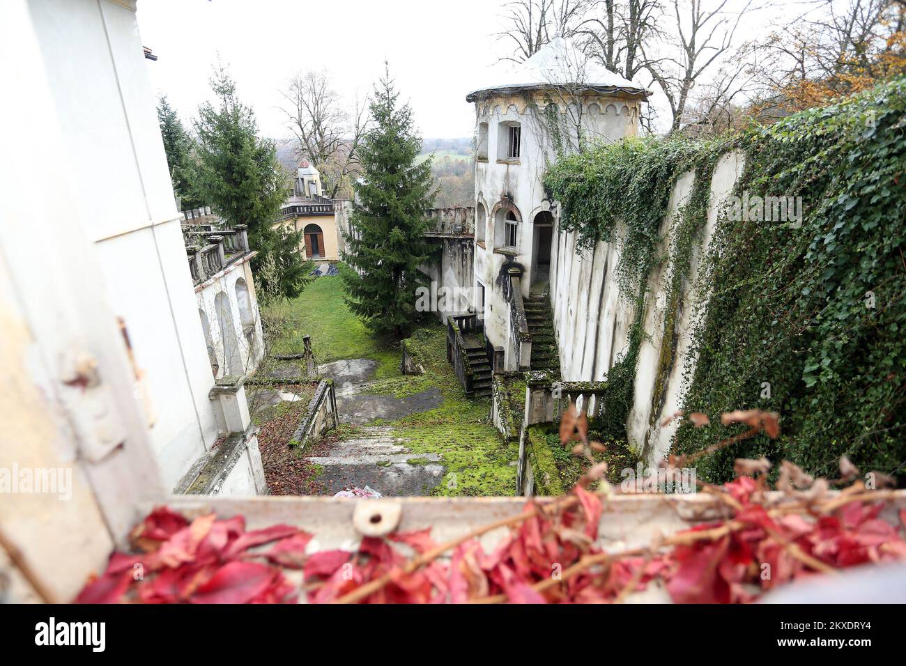 22.11.2019., Bosiljevo - The old town of Bosiljevo built and owned by ...