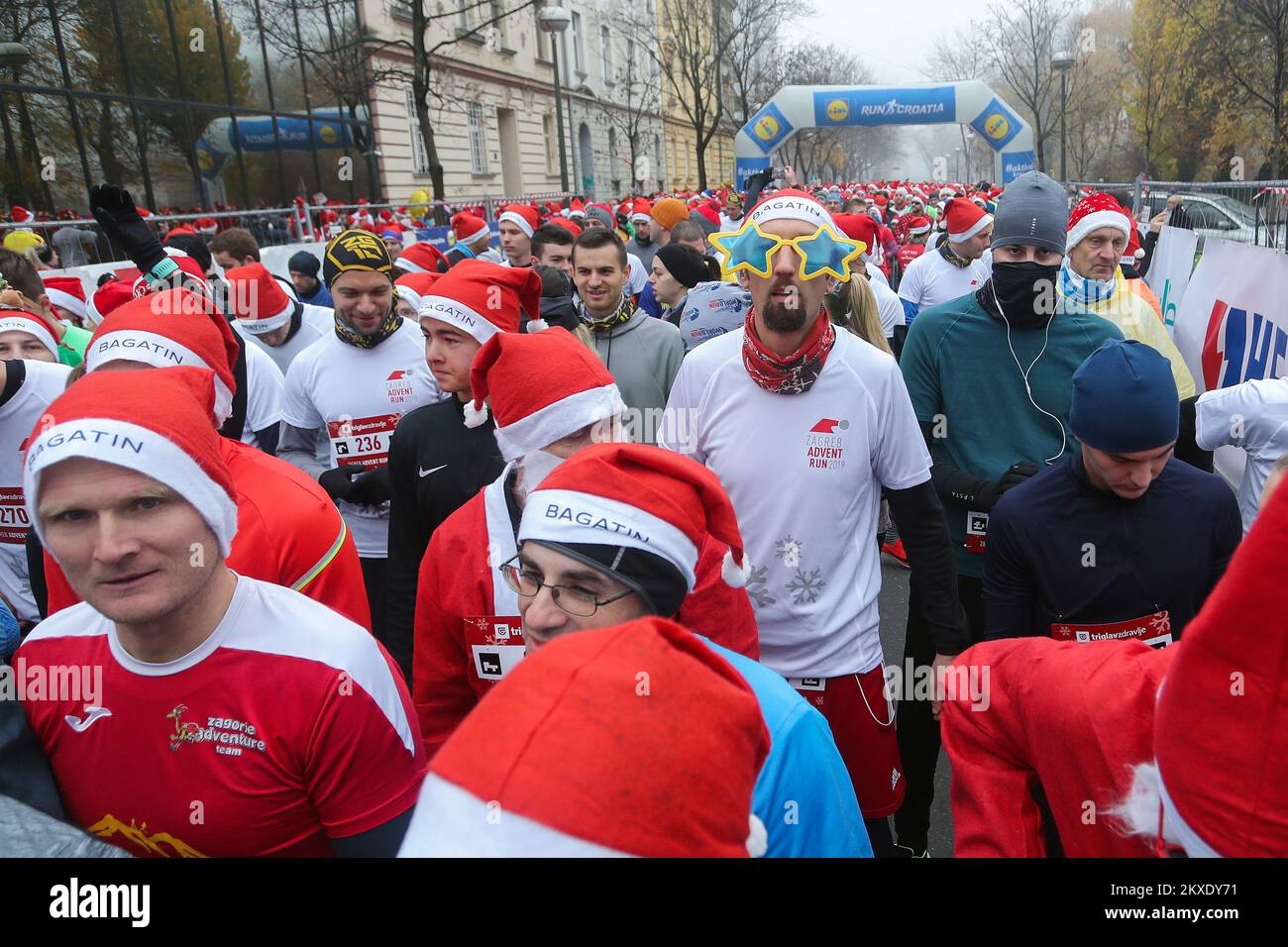 08.12.2019., Zagreb, Croatia - 3,000 costume-dressed runners from 34 ...
