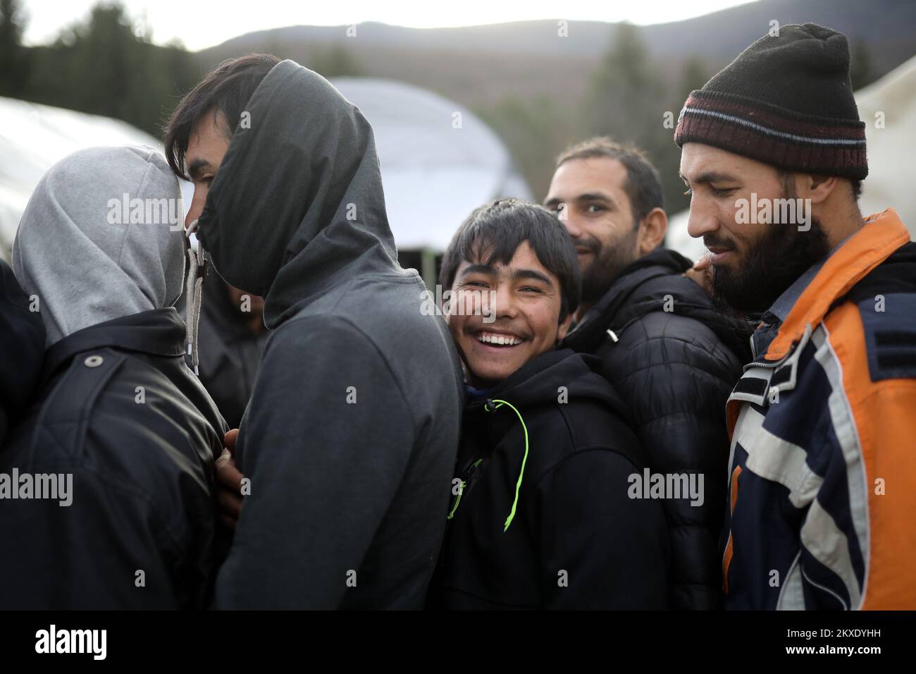 29.11.2019., Bihac, Bosnia and Herzegovina - Just under 1000 migrants ...
