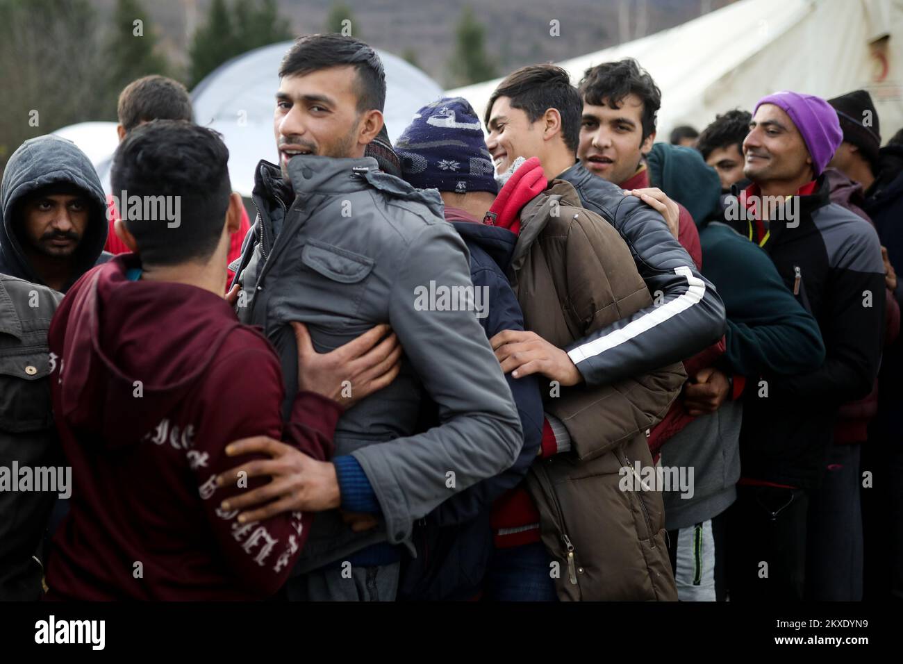 29.11.2019., Bihac, Bosnia and Herzegovina - Just under 1000 migrants ...