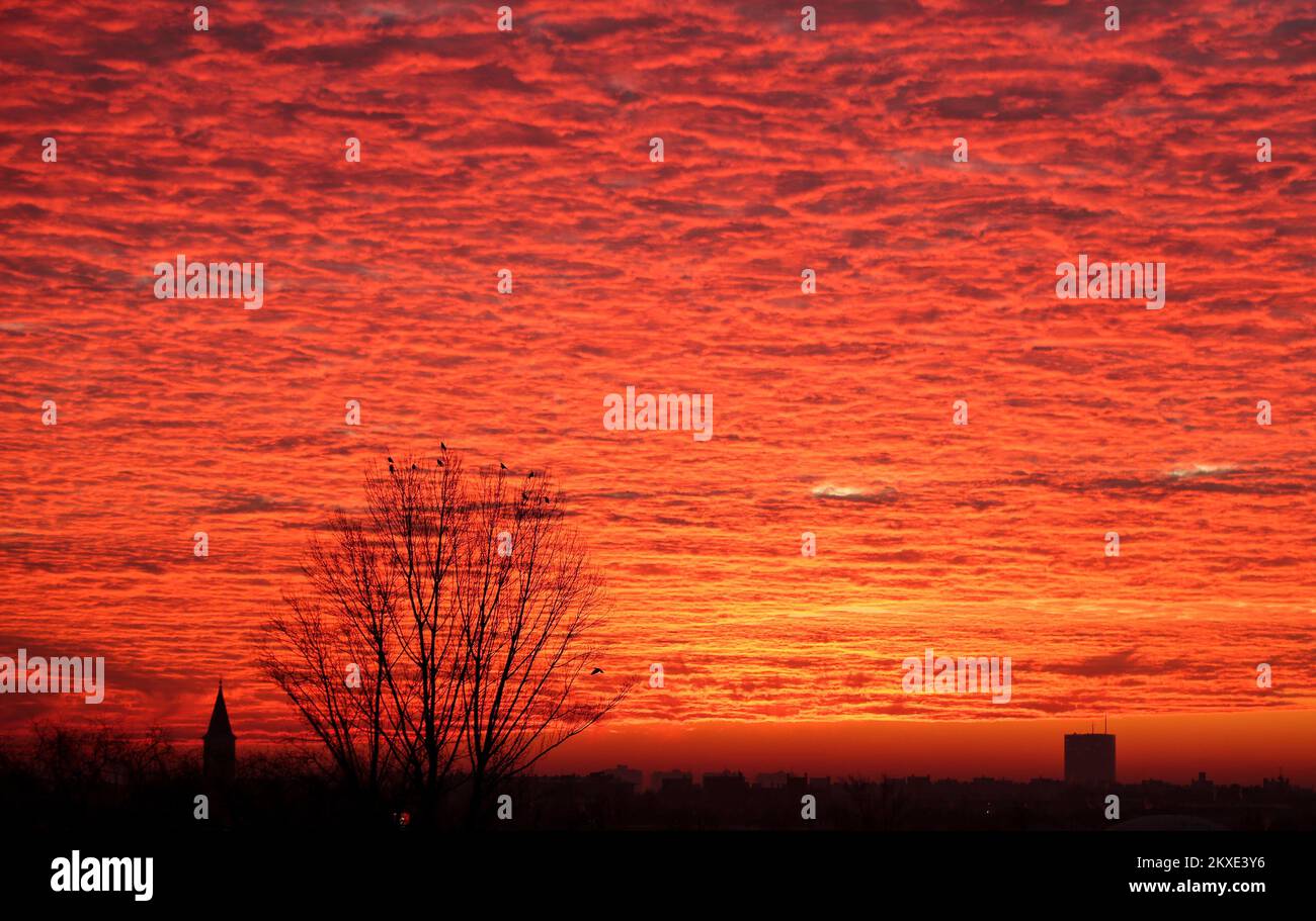 31.12.2019., Zagreb - A beautiful last sunrise over Zagreb in 2019 ...