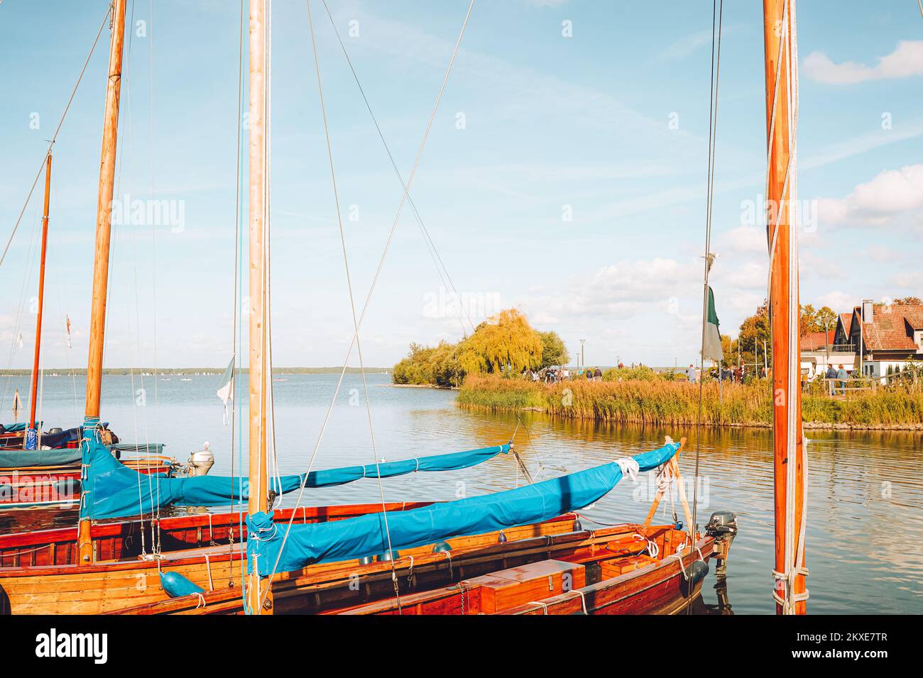Landscape with sailing yachts on the river Stock Photo - Alamy