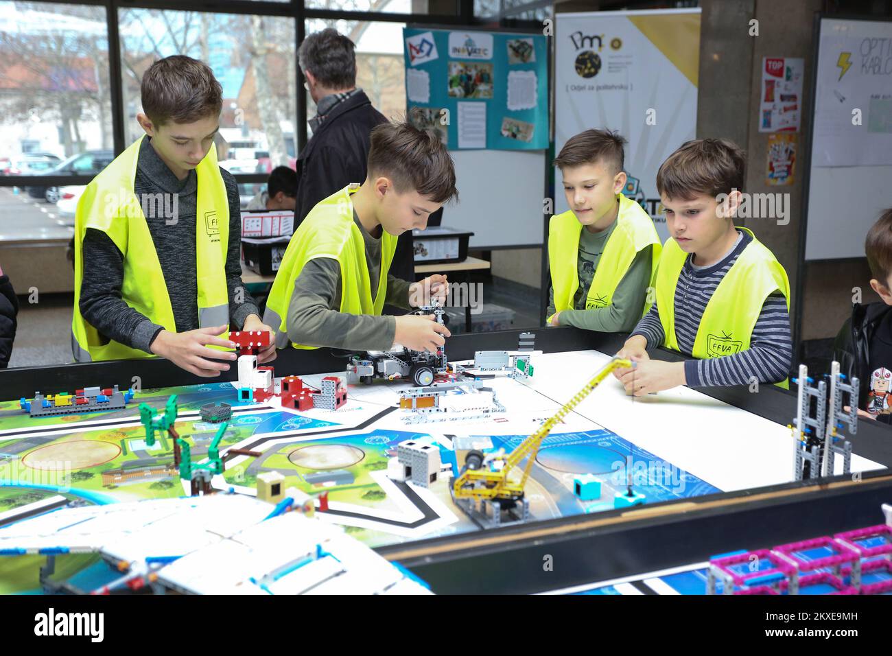 First lego competition hi-res stock photography and images - Alamy