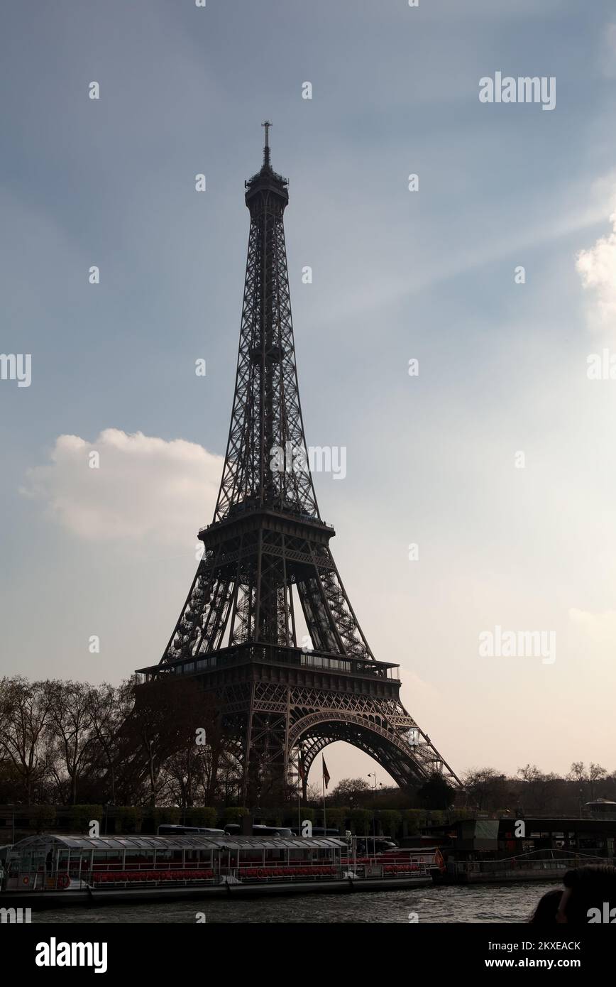 Eiffel tower france hi-res stock photography and images - Alamy