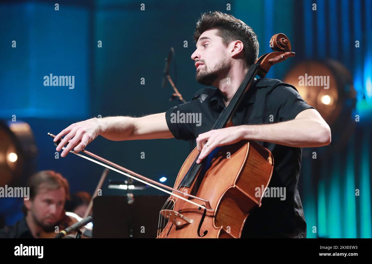 Vivaldi four seasons hi-res stock photography and images - Alamy