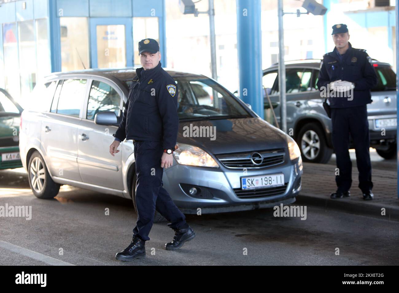 Bosnia croatia border hi-res stock photography and images - Alamy