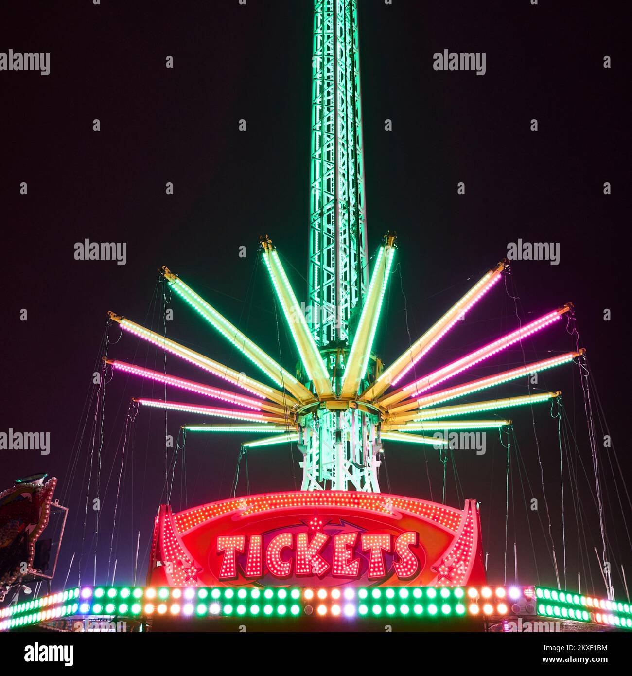The 60 metre high Star flyer and ticket office on Blackpool Promenade ...
