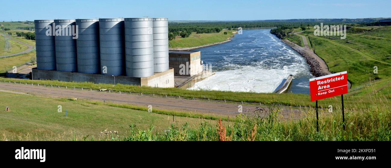 Garrison dam north dakota hi-res stock photography and images - Alamy