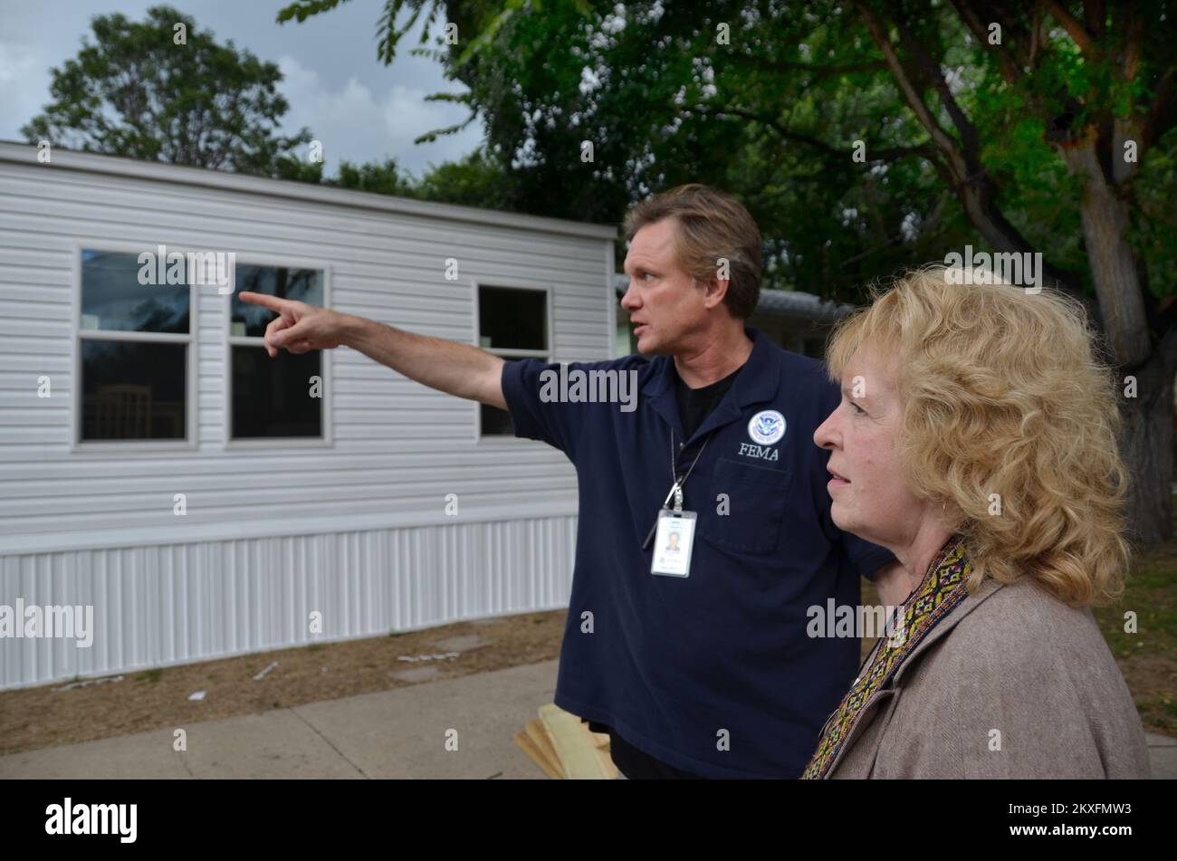 Newly installed housing hi-res stock photography and images - Alamy